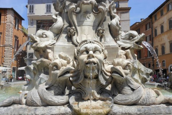 Rome-fountain-face - Fine Art of Lucy Arnold